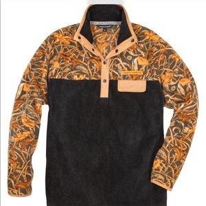 Simply Southern | Tops | Simply Southern Camo Fleece Woodland Pullover ...